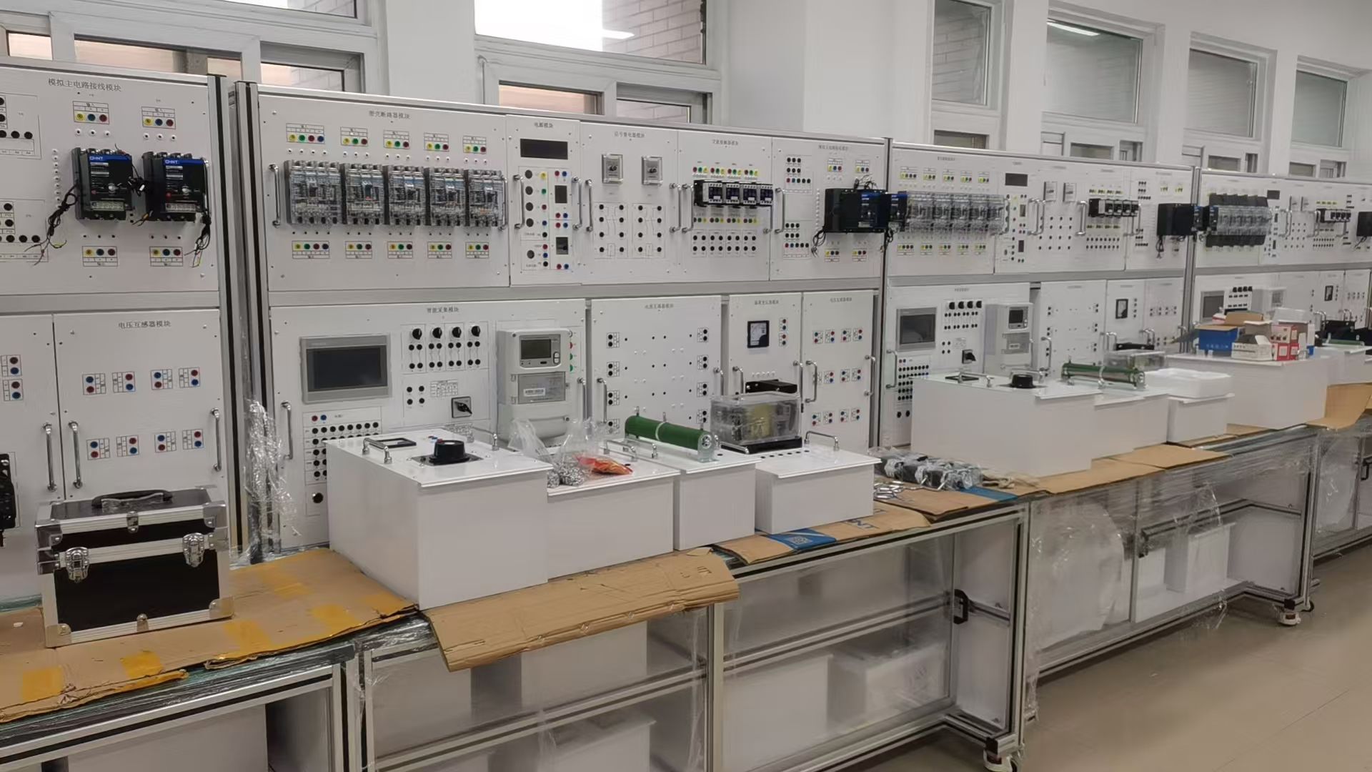 003-02电压继电器