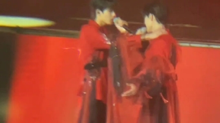 TF家族蝴蝶效应演唱会张泽禹张极Rolling in the deep