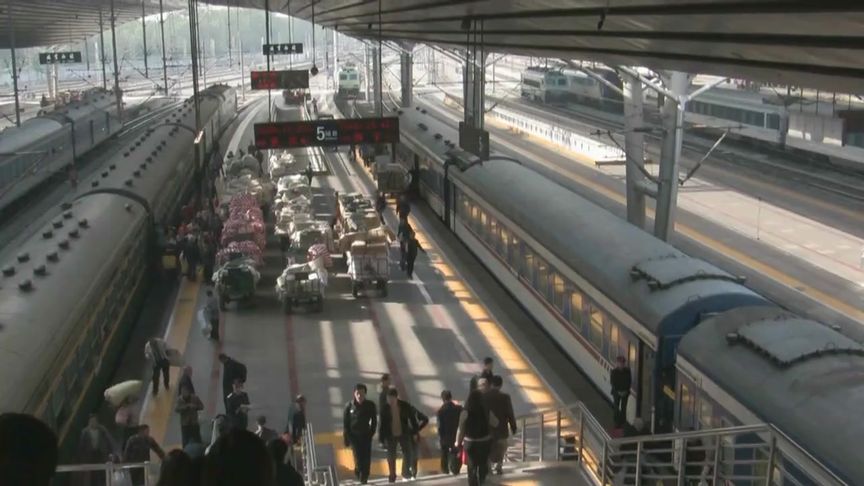 老外体验中国硬卧列车:从北京到西安,耗时14小时花费256元