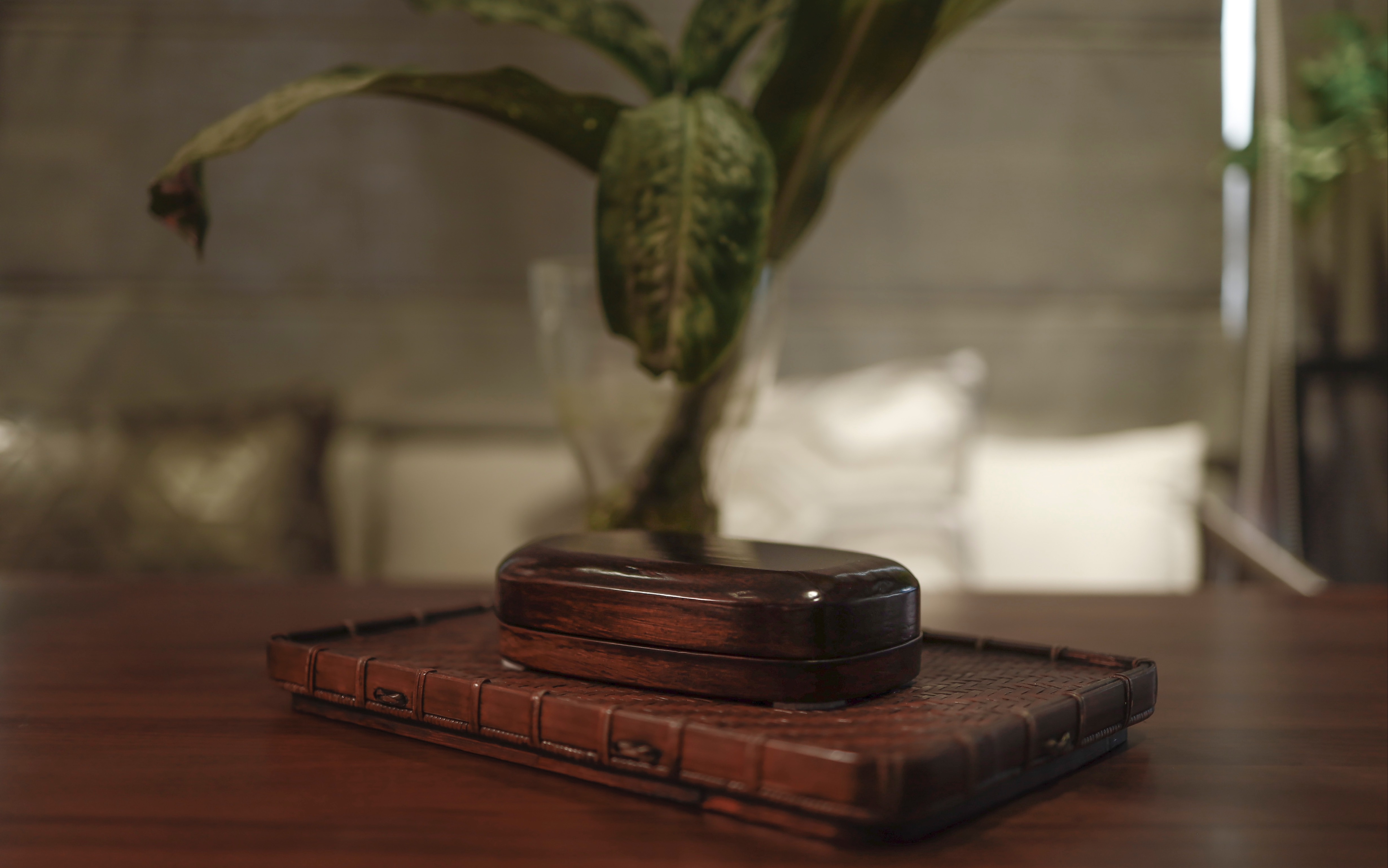 替大家试一款基础的抄经砚台