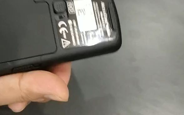 罗氏-逸动血糖仪-换试纸