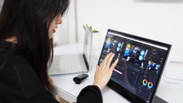 主机游戏和笔记本扩展好物便携显示...