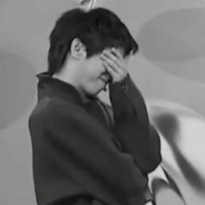 迷人嘤嘤怪 