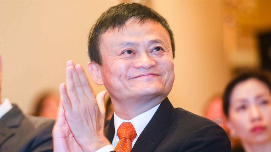 马云回忆高考经历,参加考试3次,看到分数后:我也惊到了