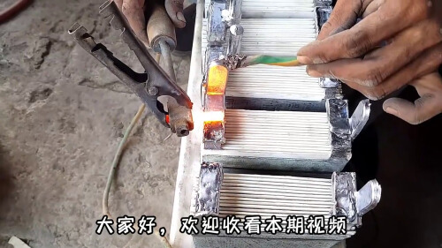 如何修复废旧铅蓄电池,这家工厂想法多,说修复就给修复上了