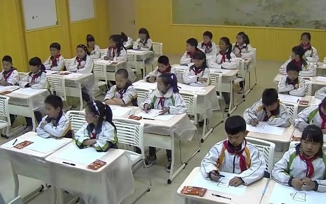 【获奖】人美版美术四年级下册《5、有人脸的器物》江苏-王老师全国...