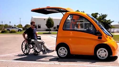 轮椅秒变智能座驾!残疾人专属电动车首次曝光,出行自由如此简单