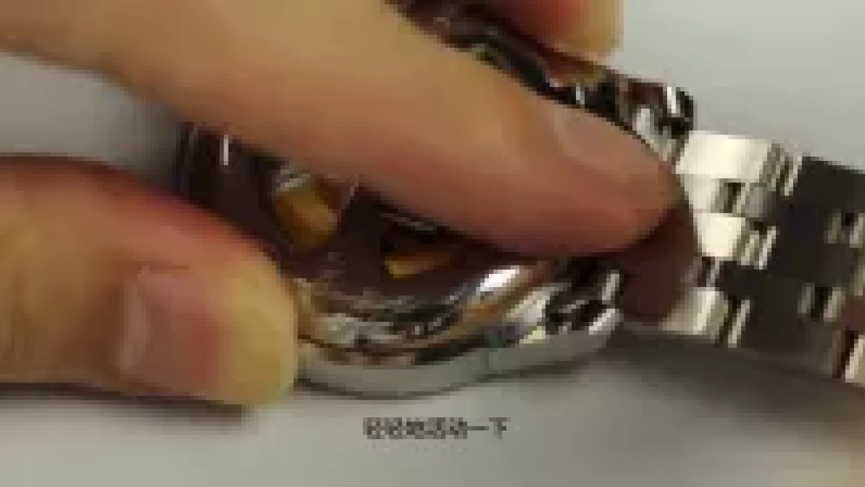 钢表带安装与拆卸