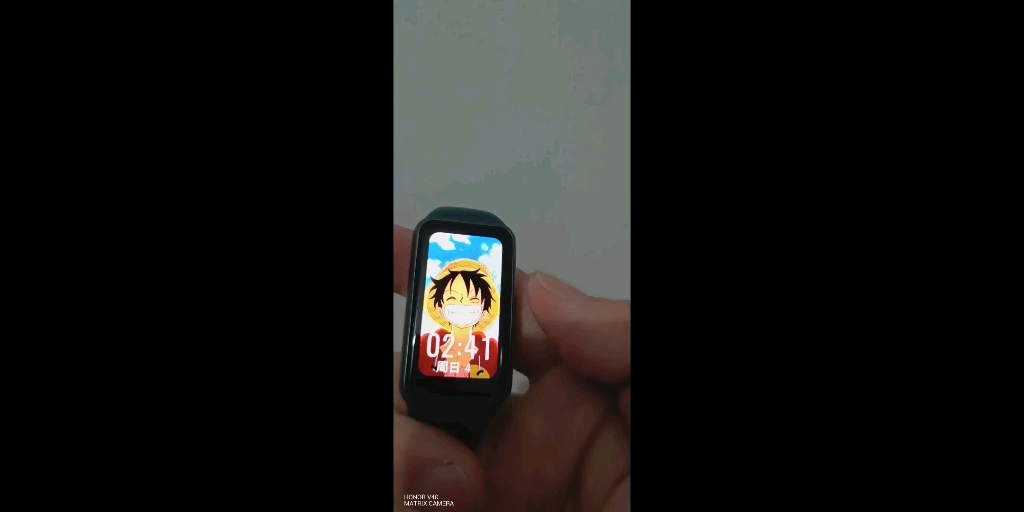 华为手环6怎么自定义表盘壁纸,