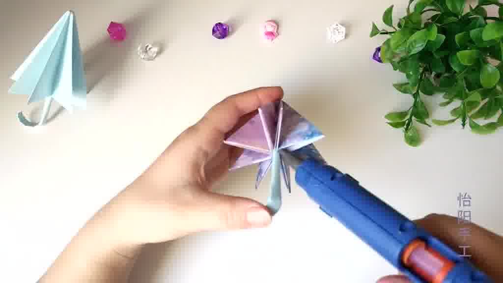 教你手工折纸小雨伞,简单又漂亮