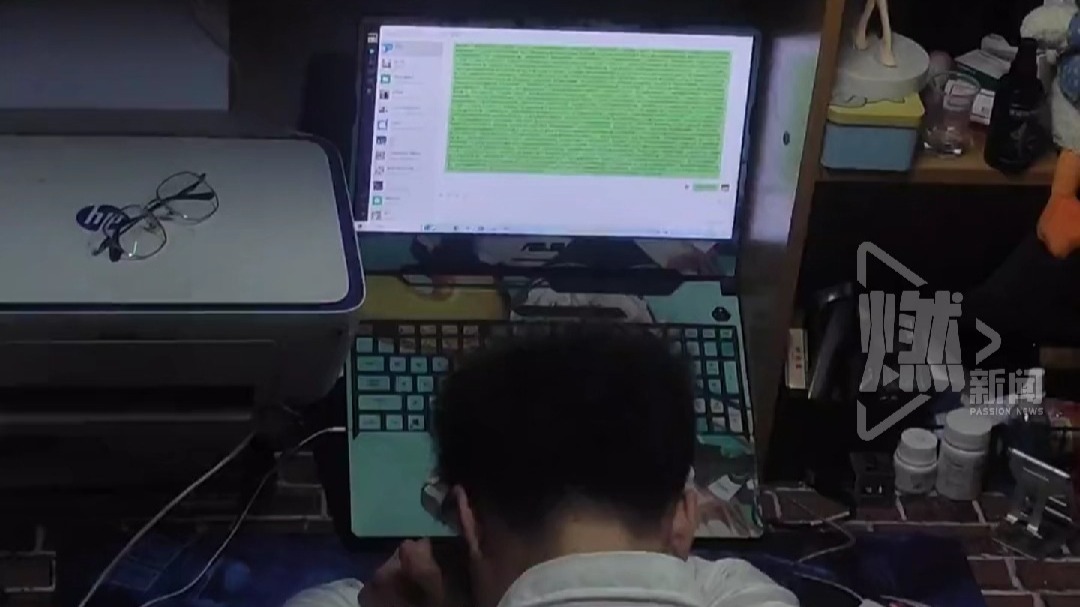 大学老师说AI作文全判0分 多个团队发力 AI 论文反识别检测复旦等高校...