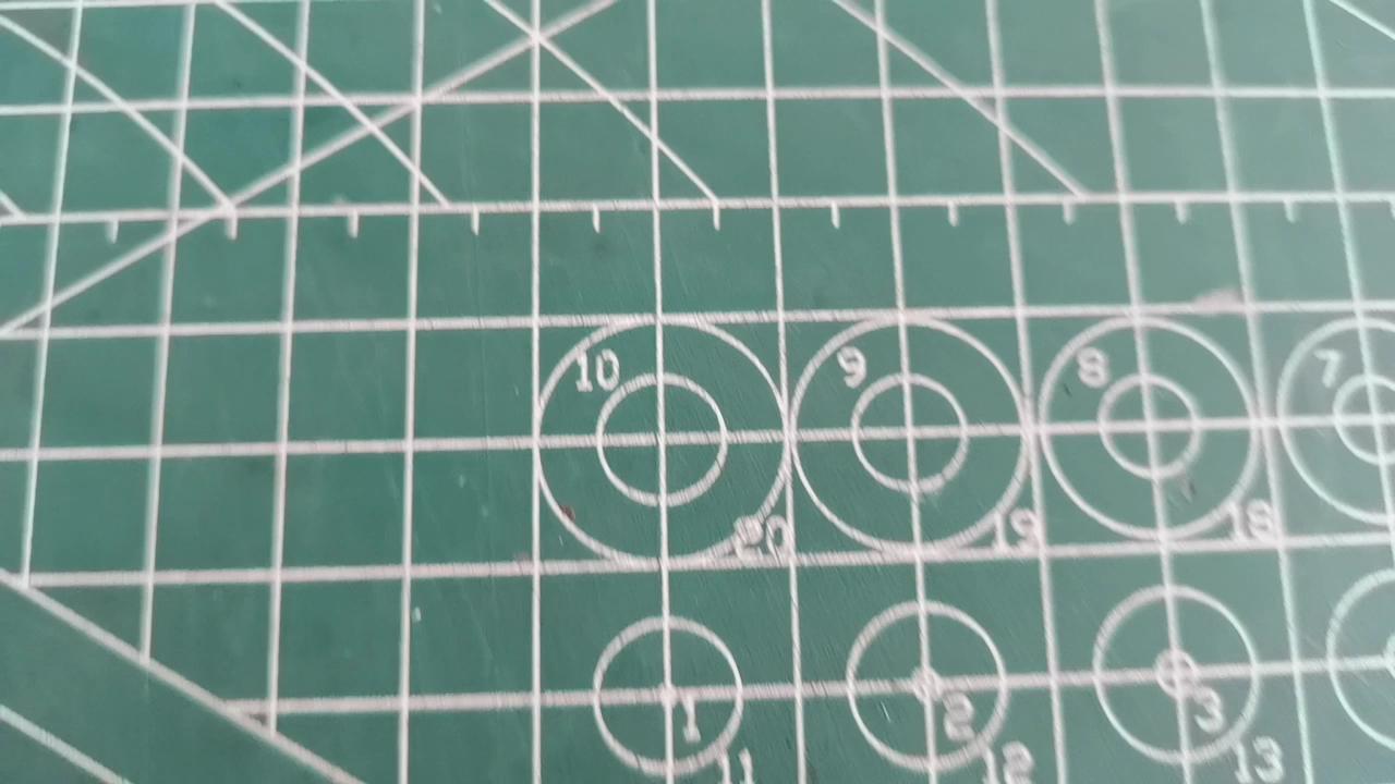 世界上最简单的手电筒制作,据说2岁小孩都会