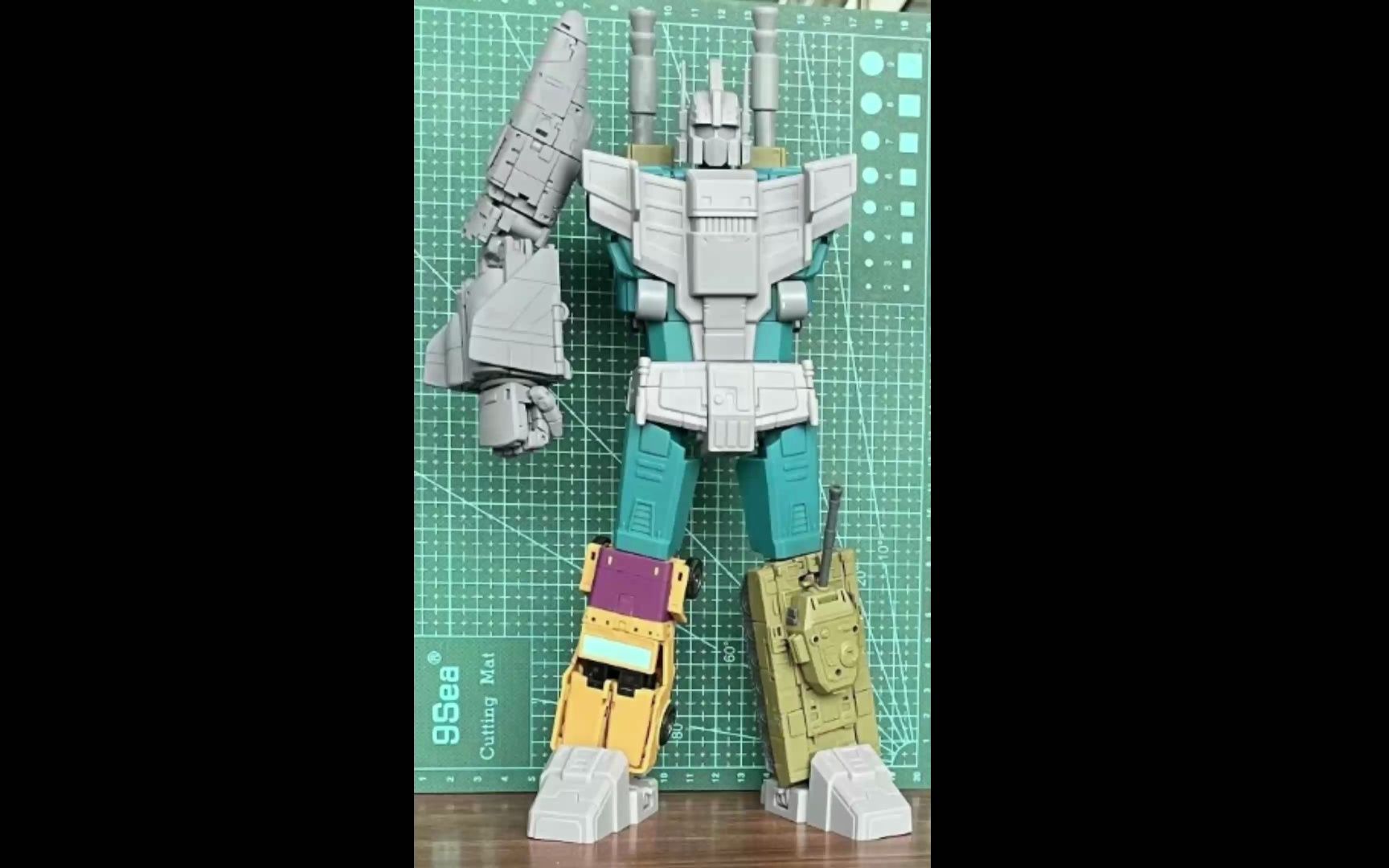 MSTOYS 魔方小比例组合变形金刚 混天豹 双版本合体形态 图片流出