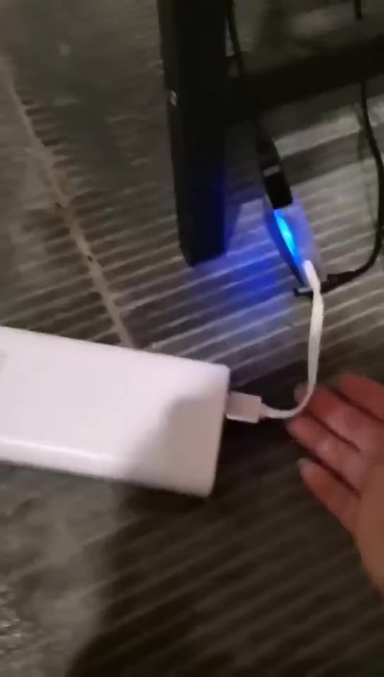充电宝转换器使用视频