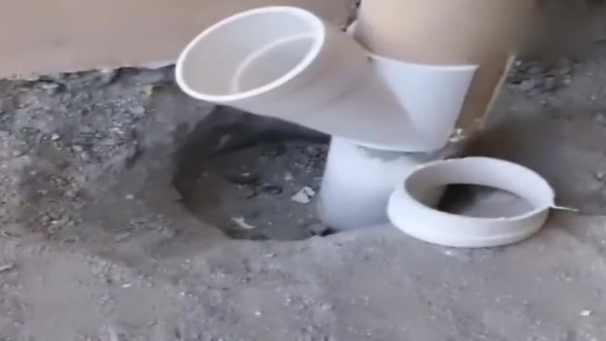 快速加装排水管汇流斜三通方法,恕我直言,正三通效果都没它好