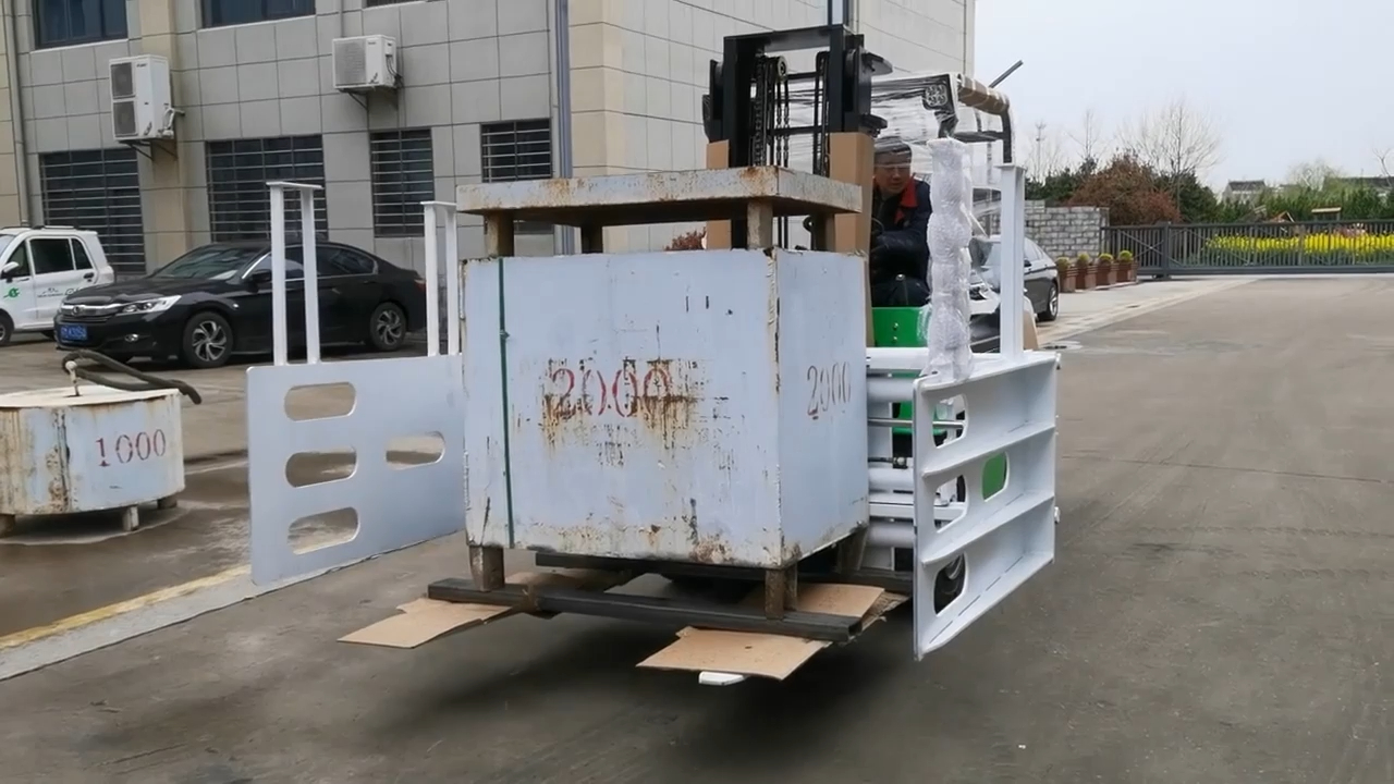 奕宇可叉可抱叉抱两用电动抱夹叉车1吨 夹包机3吨 大型夹抱车 3吨软...