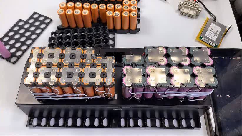 修一个12900元的纳恩博平衡车的锂电池,升级1.7倍容量续航超长