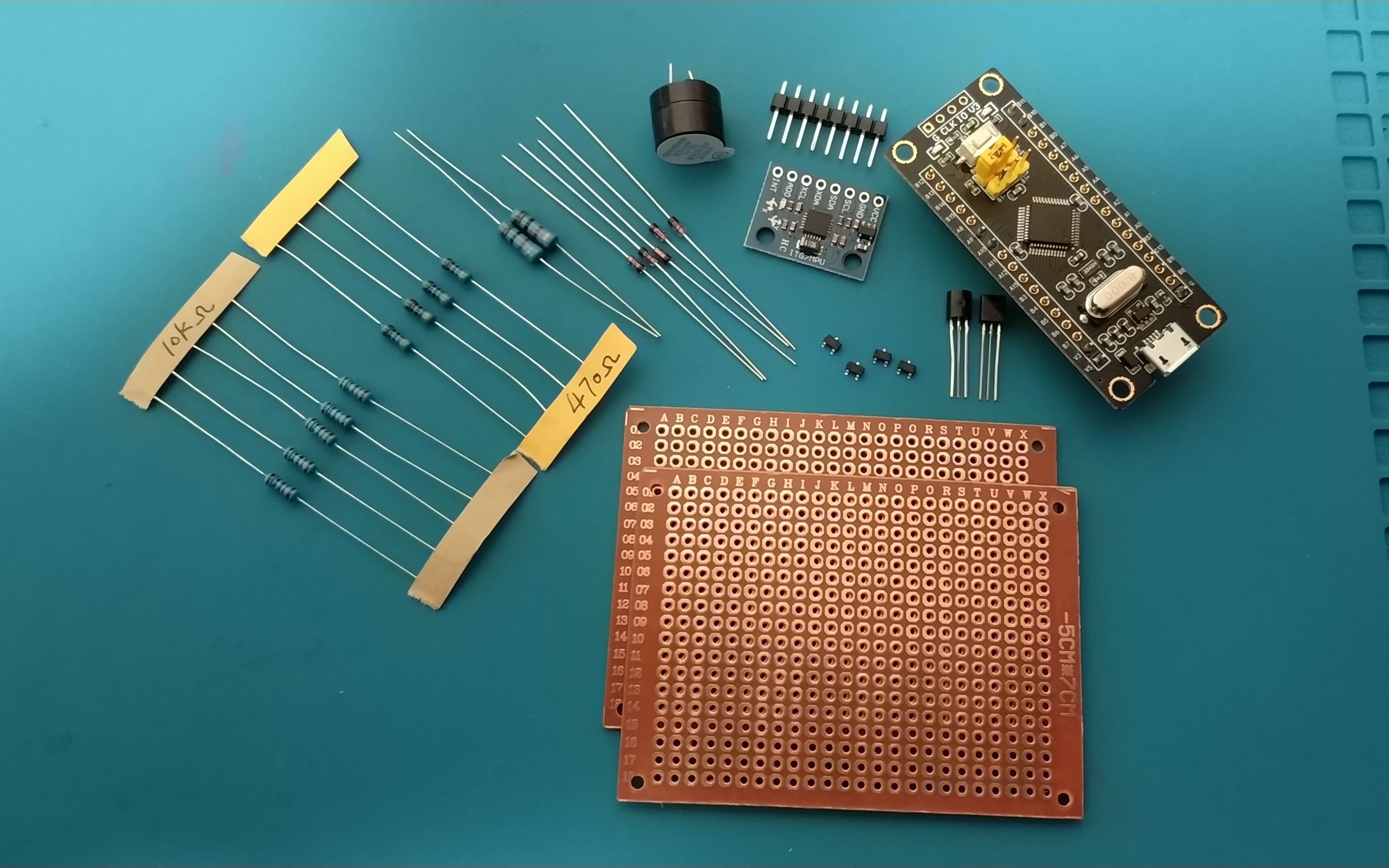 20块钱利用STM32F103C8T6开发板和GY-521加速度计模块制作有刷...