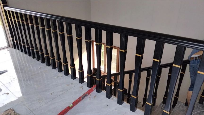 高档实木楼梯扶手