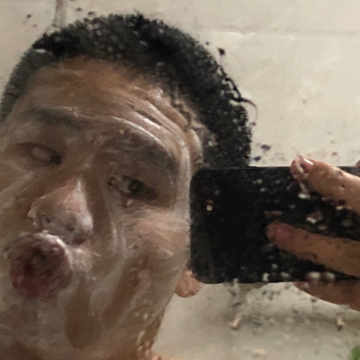 爱生物的小胖胖 