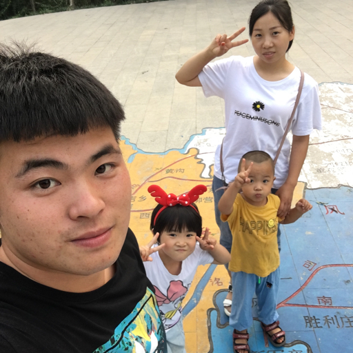 叶小扬 