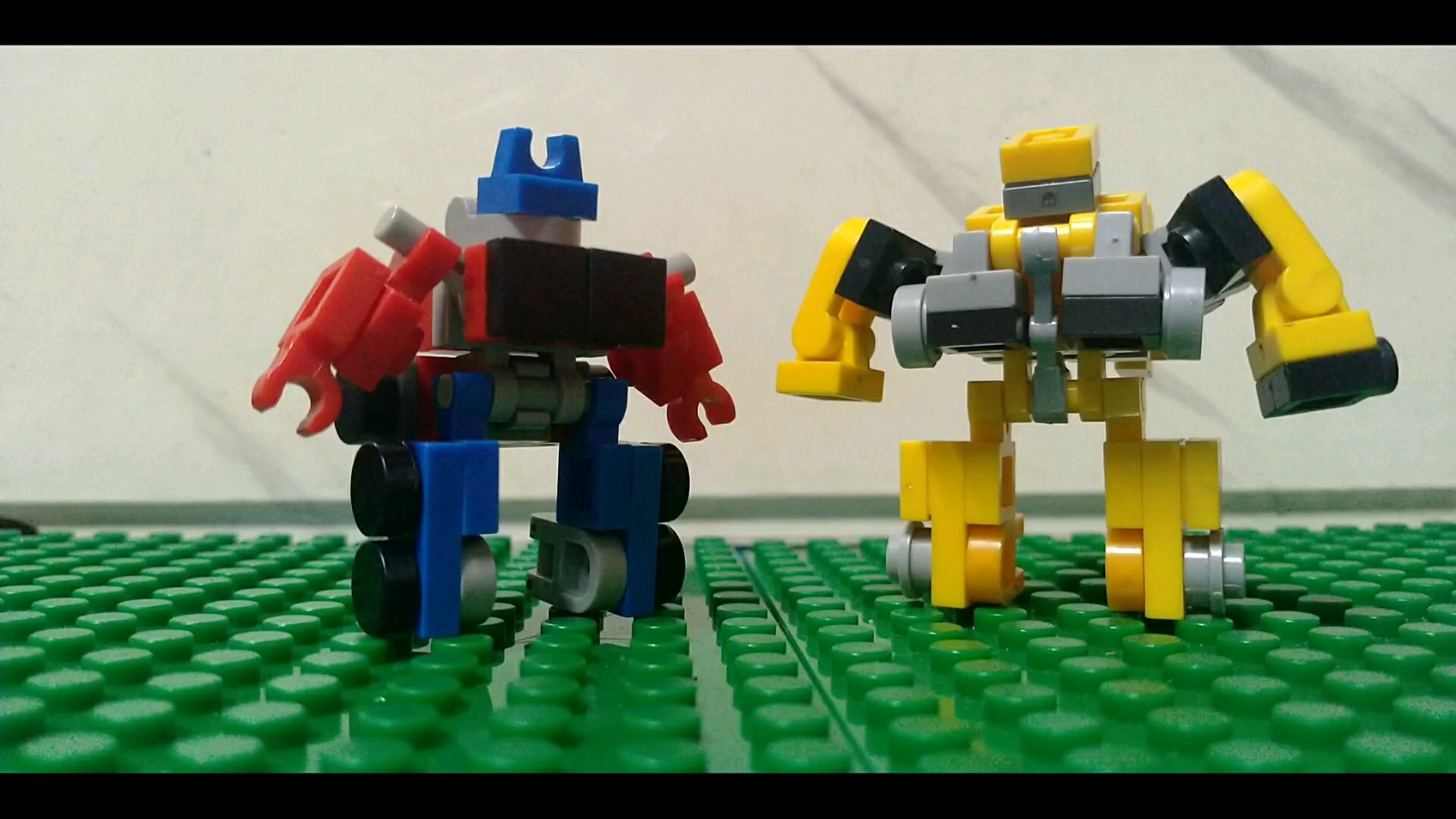 (极小系列6)乐高变形金刚1迷你救护车教程(定格动画)