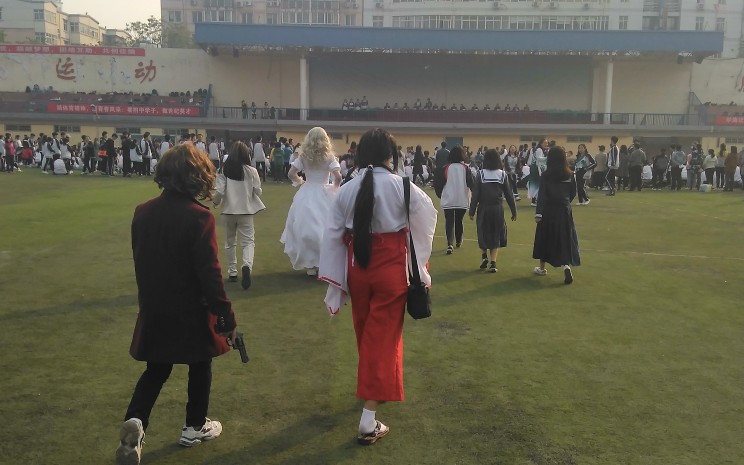 高中运动会开幕式表演