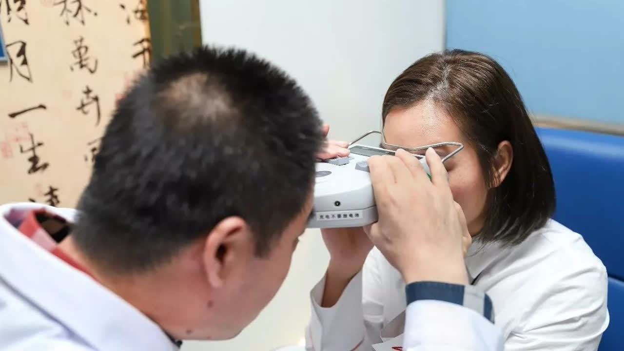 近视眼手术是如何进行的?3D动画模拟全过程,结果出乎意料!