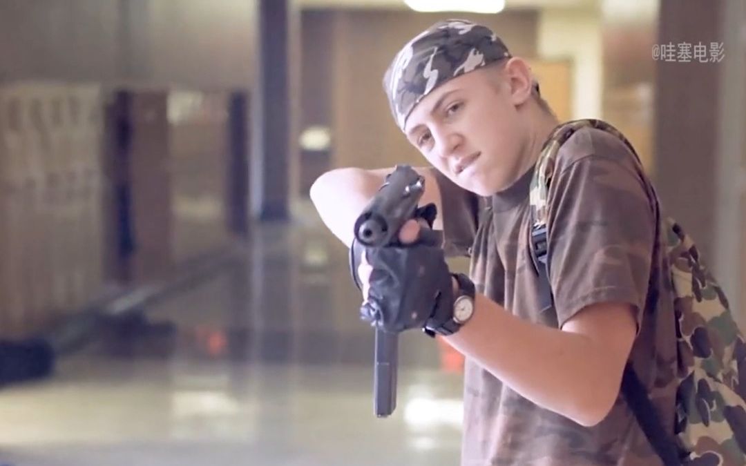 根据真实事件改编,还原美国校园枪击案全过程