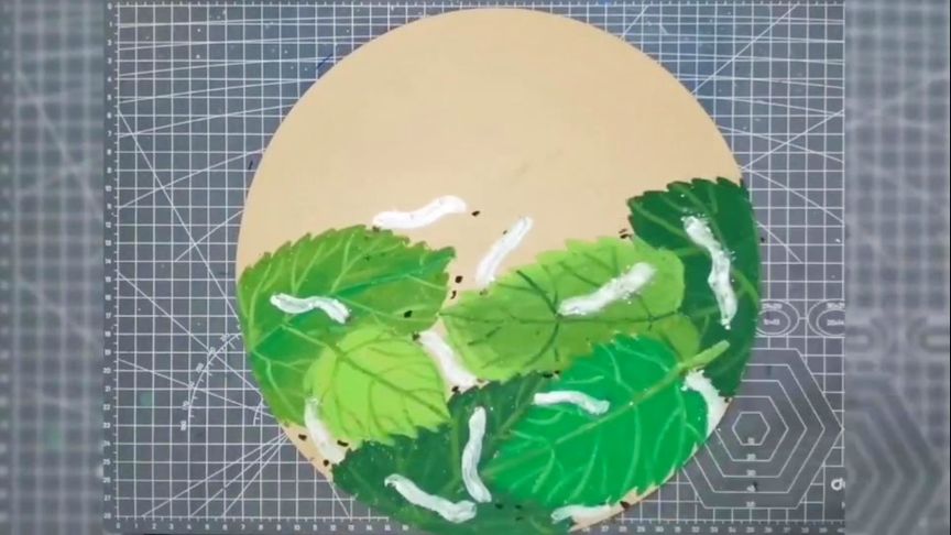 儿童创意绘画教程之重彩油画棒画蚕宝宝
