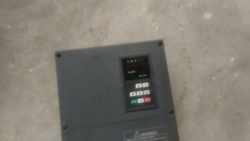 客户机器坏了,上门查出变频器逆变模块故障,立马送去维修