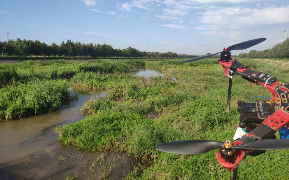 F450无人机搭载18650电池超长续航