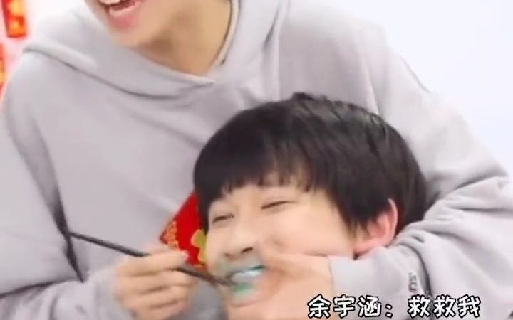 TF家族三代的搞笑日常!一代-来建楼的,二代-来住楼的,三代-来拆楼的