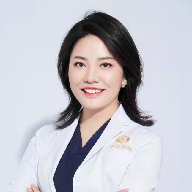 华美紫馨李黠 