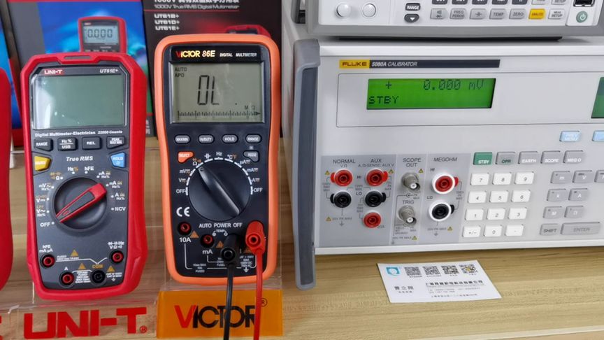 海外买家一次四台万用表!UT61E+电阻翻车。胜利VC86E优利德UT61E