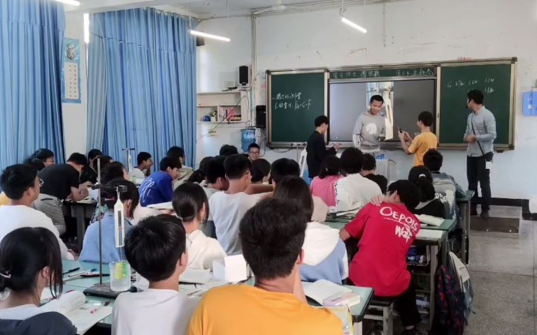 B6技术支持的展示交流视频 彭国松