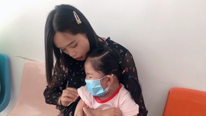 3岁宝宝打疫苗体检,孩子严重挑食身高体重在同龄中合格吗?愁人