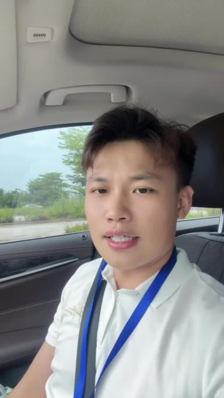 你们觉得女孩子学自动挡还是学手动挡比较好??#考驾照 #教练的日常