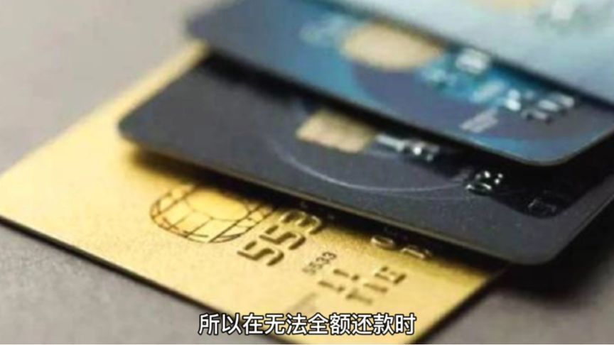 信用卡能通过两千不断刷不断还重复还款,达到还款一万额度吗?