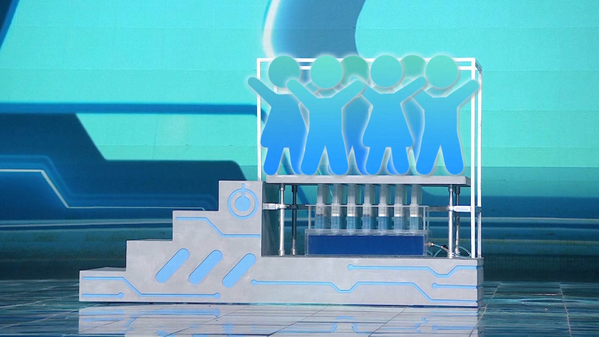 深海压强模拟实验,台上台下都被吓一跳!