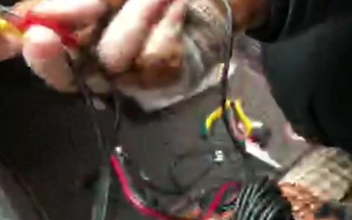 安卓大屏导航 倒车影像 记录仪安装详解