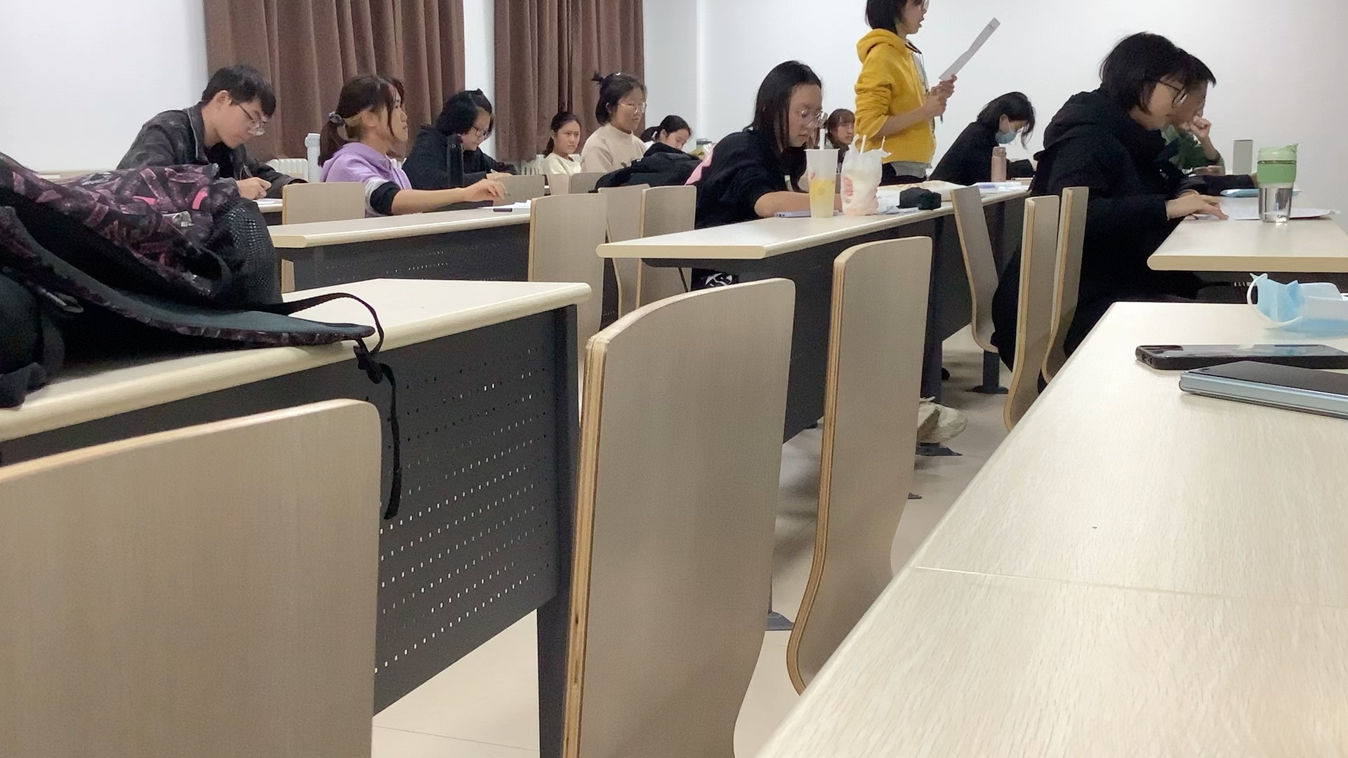 小小孩的第二场比赛——不应该延长义务教育年限