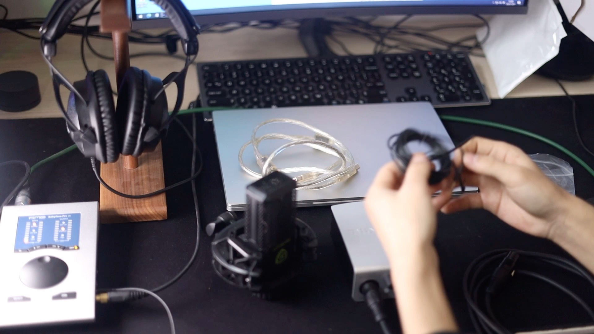 MIDI PULS M声卡连接步骤