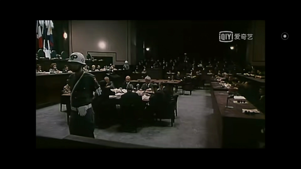 电影《东京审判》中审判日本甲级战犯的片段(上)
