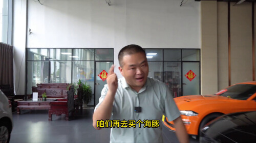 新能源电动车与百年老车的碰撞,收个比亚迪海豚长了一大波见识!