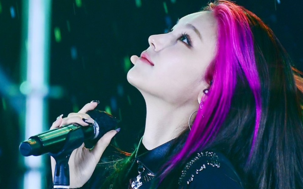 【ITZY黄礼志】【直拍】211010全4K雨中线下户外舞台合集,神图批发...