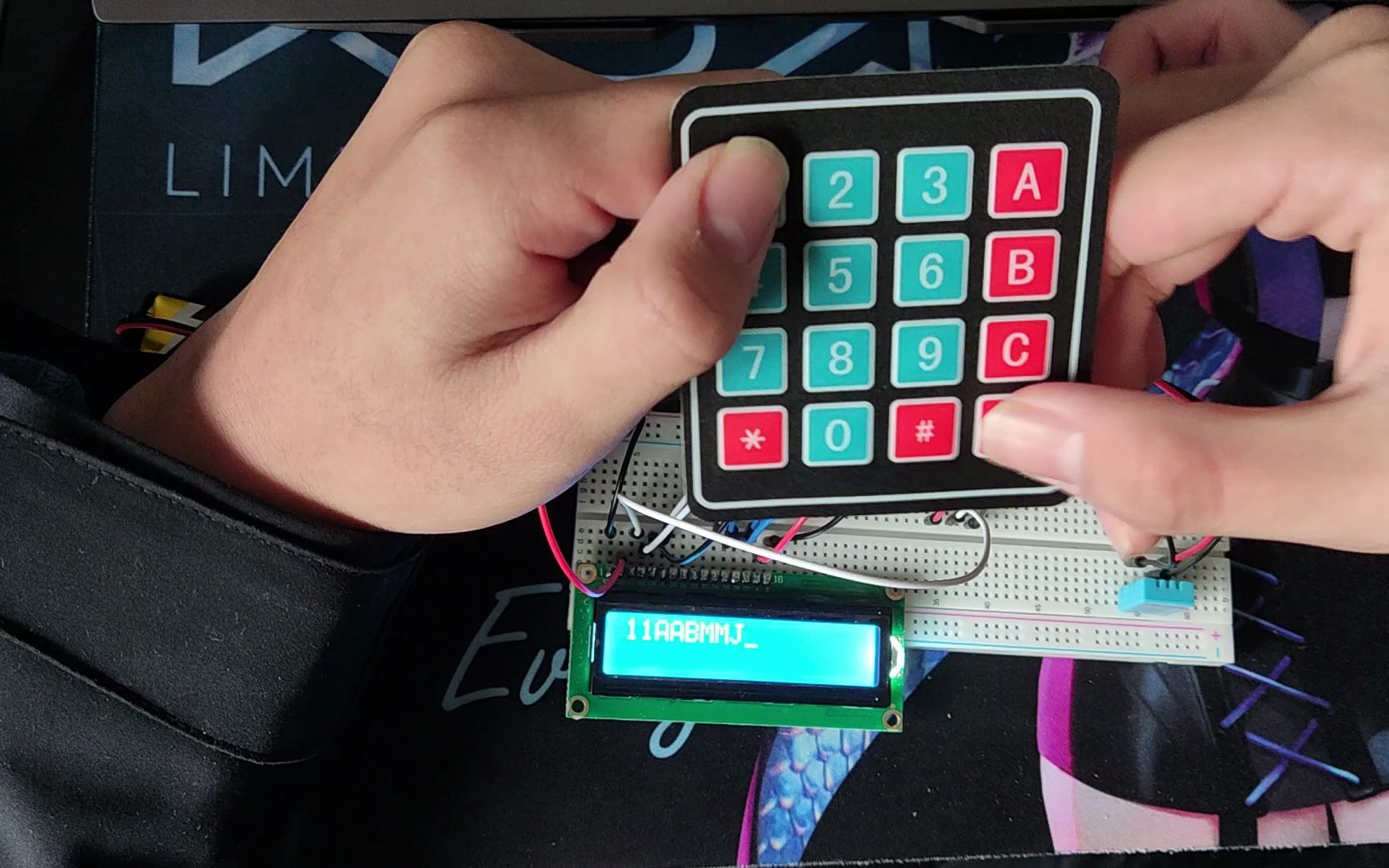 计算器打印以及温湿度计三种模式自如切换的小装置-STI综合作业