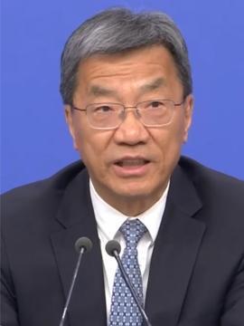 ...记者会丨教育部:持续对违规办学、超时学习、校园欺凌等开展清理整治