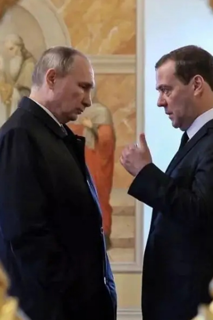 "普京时代"终将落幕?俄罗斯政坛大换血,谁会成为下一任总统?