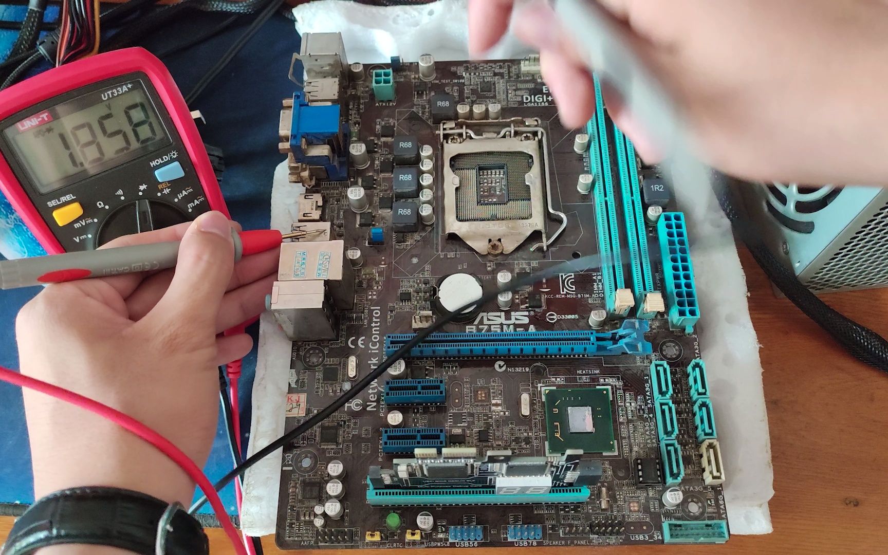 【主板维修】华硕B75M-A CPU12V供电短路维修